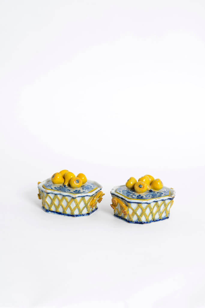 D1949. Pair of Polychrome Butter Tubs and Covers – Aronson Antiquairs ...